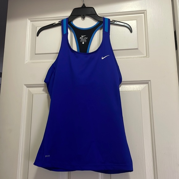 Nike | Tops | Nike Dry Fit Tank With Built In Bra Shelf | Poshmark